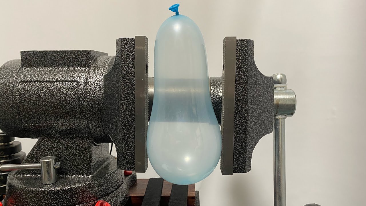 風船を万力(バイス)で潰してみた Balloon Compression&Destruction - YAYAFA