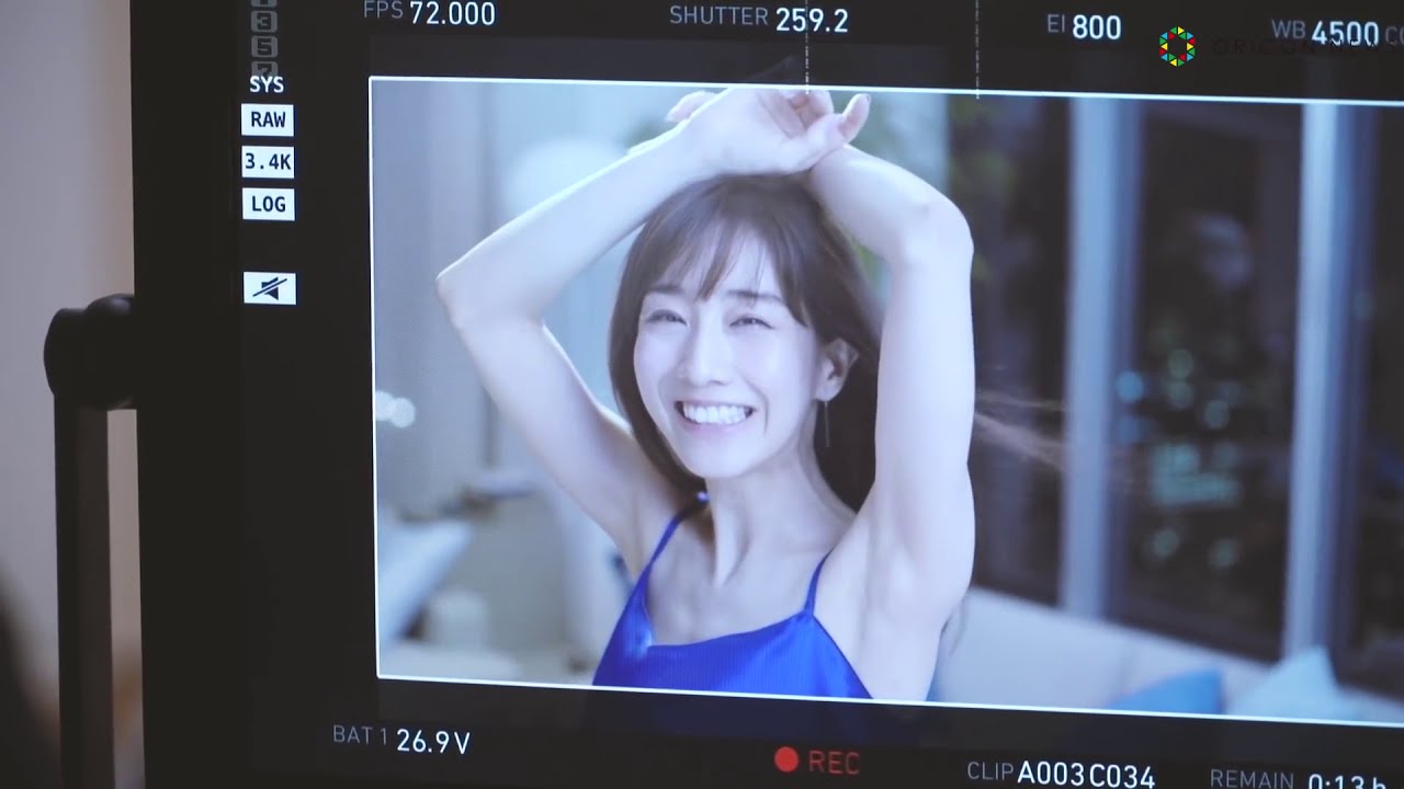 田中みな実、大胆に美ワキを披露「こんなに見せることない」 ニベア デオドラント DEFENCERA 新TVCM - YAYAFA