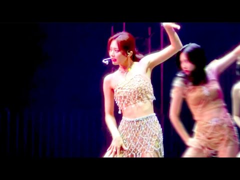 [FANCAM] '132' TZUYU Focus TWICE 4th World Tour III NEW YORK - UBS Arena 220226 Day 1 - YAYAFA