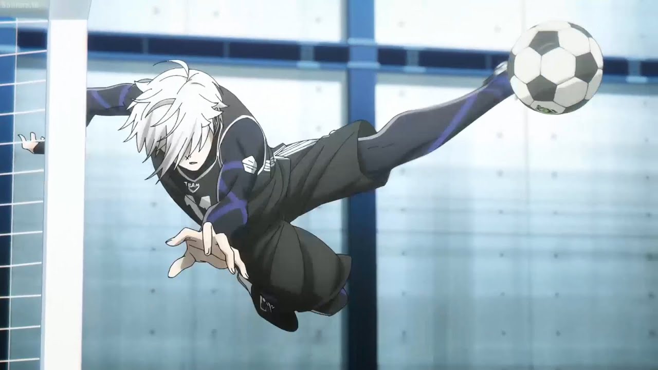 TVアニメ『ブルーロック』「凪の美しいボレーでチームVがリード」Nagi's beautiful volley gives team V ...