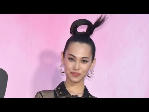 水原希子、山火事でLAの「家が全焼していました」 現場写真で伝える「言葉を失う、とはまさにこの事」 - YAYAFA