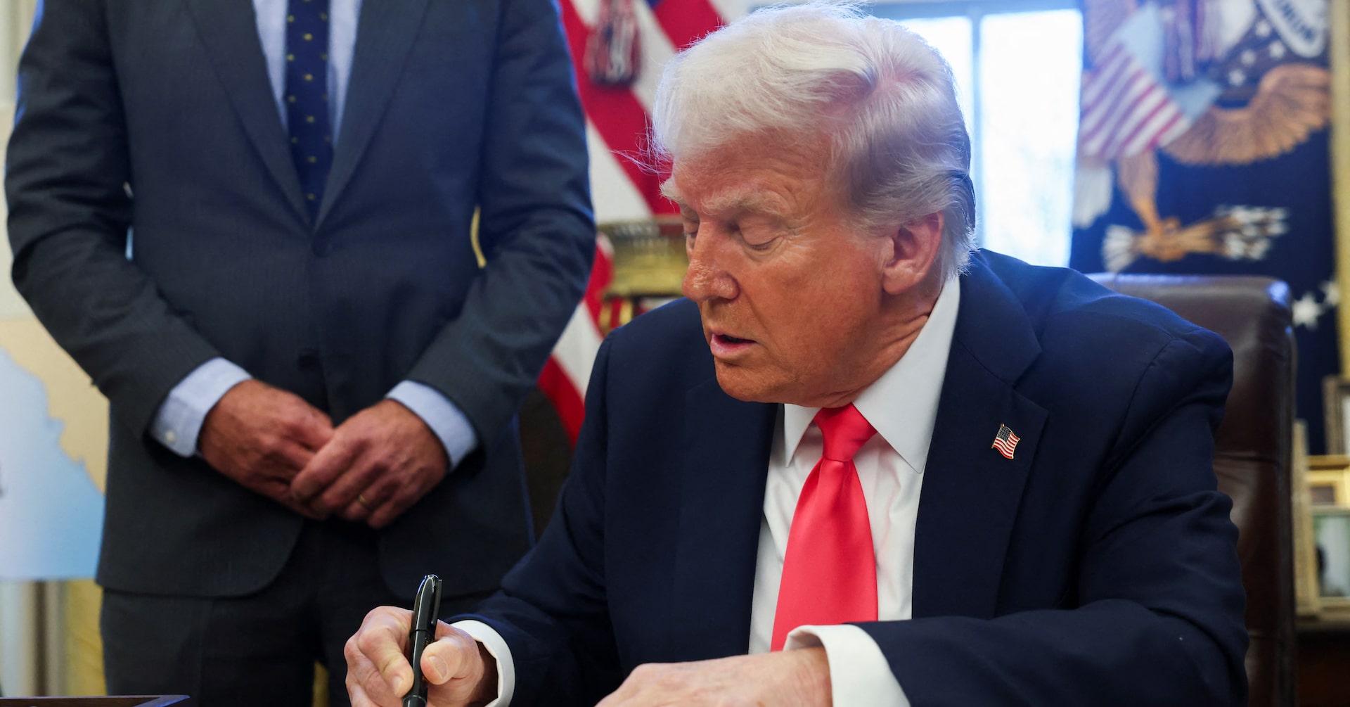 トランプ政権、未登録の不法移民に罰金・禁錮刑 | ロイター - YAYAFA