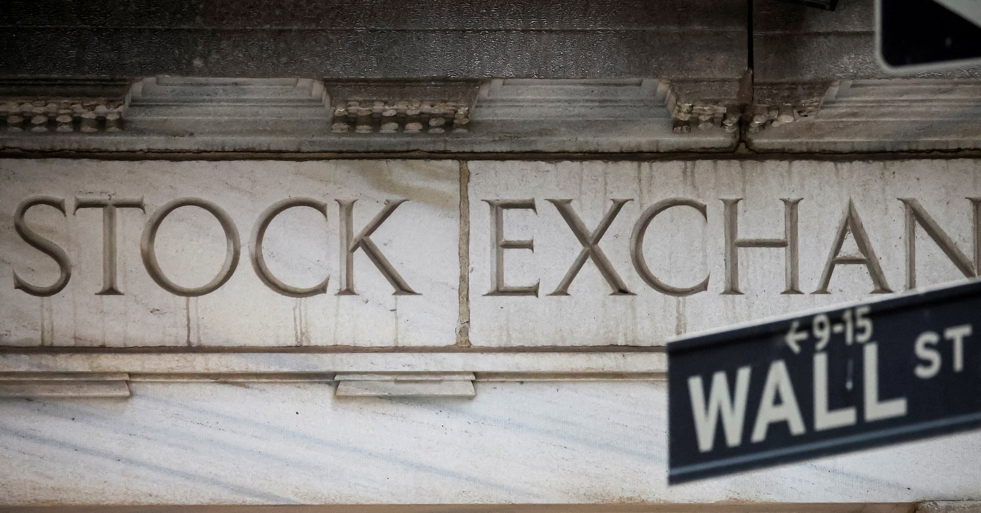 アングル：トランプ関税「朝令暮改」、不確実性にウォール街は悲鳴 | ロイター - YAYAFA